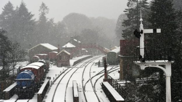 In pictures: UK snow 3 February 2015 - BBC News