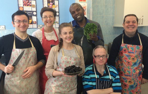 How can cookery classes help people with learning disabilities? - BBC News
