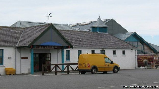 Vote favours end of S1/2 departments at Lionel School - BBC News