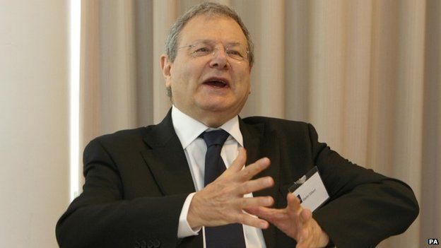 Winston Churchill biographer Sir Martin Gilbert dies - BBC News