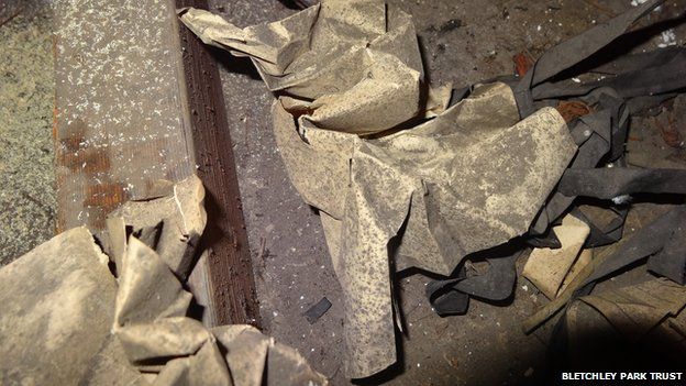 Alan Turing Enigma papers found at Bletchley Park - BBC News