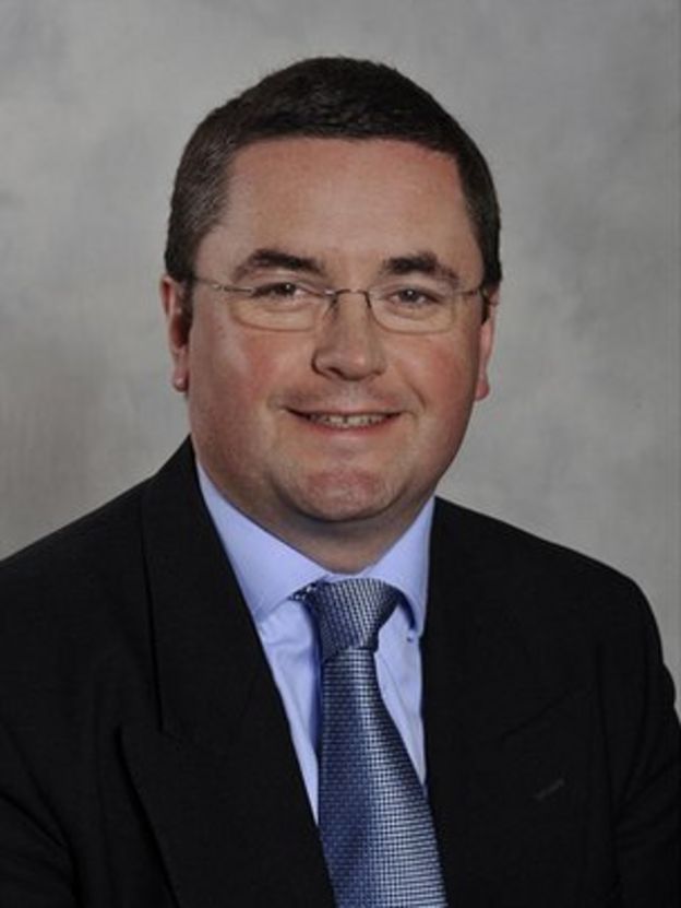 Newspaper review: Blair's offer, and Prince Charles on extremism - BBC News