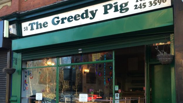 Cafe culture: The survival of the traditional British 'caff' - BBC News