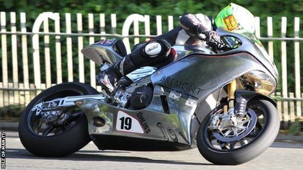 Isle of Man TT 2015: Cameron Donald re-signs with Norton - BBC Sport
