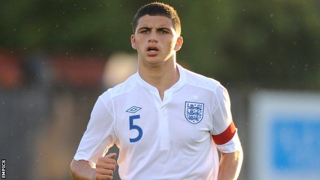 Ryan Inniss: Port Vale sign Crystal Palace defender on loan - BBC Sport