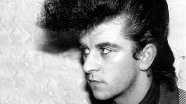 Steve Strange, Visage lead singer, dies aged 55 - BBC News