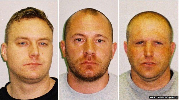 Wolverhampton armed robbery gang jailed - BBC News
