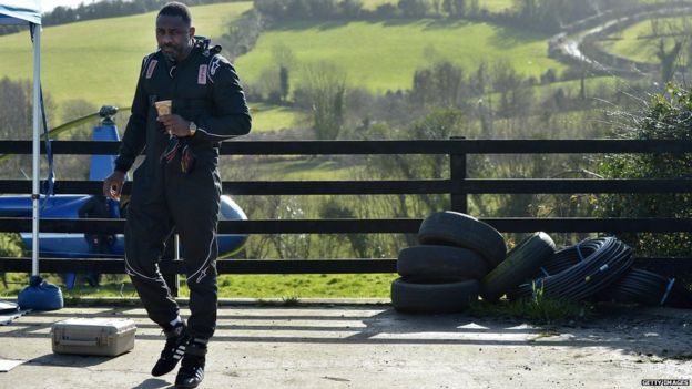 Idris Elba to take part in Circuit of Ireland Rally - BBC News