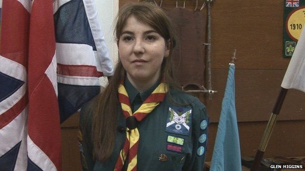 Cornwell Badge honour for Scottish scout Alison McCann - BBC News