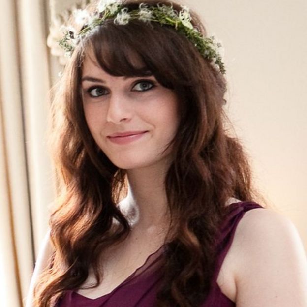 Annie Edwards death: Tribute to 'clever and beautiful' girl - BBC News