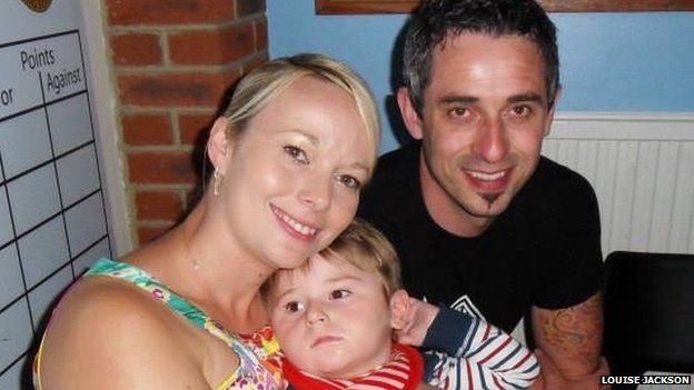 Snooker record attempt for Finley Jackson - BBC News