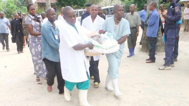 Maud Kells: Cookstown missionary relives her shooting ordeal - BBC News