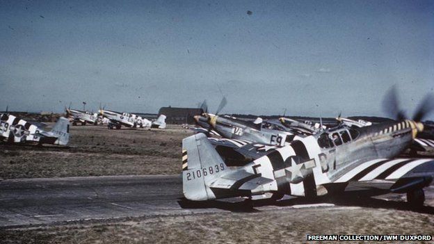 East Anglia's World War Two airfield photos uncovered - BBC News