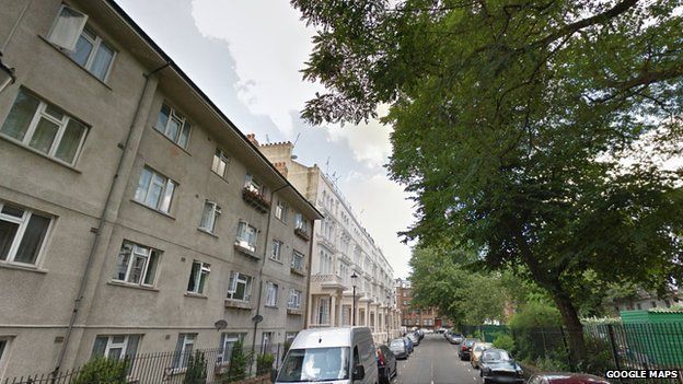 Girl, 4, and man found dead in Notting Hill property - BBC News