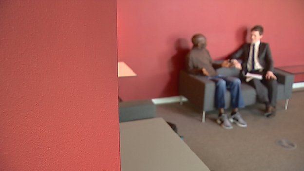 Asylum seekers detained at Dungavel for more than a year - BBC News