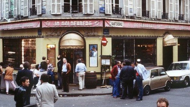 Paris restaurant attack: Man arrested over 1982 killings - BBC News