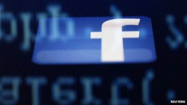 Facebook rant lands US man in UAE jail - BBC News