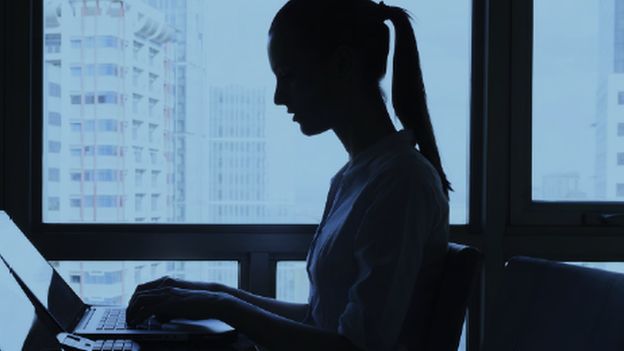 Real-life 'James Bond Q' is a woman, MI6 reveals - BBC News