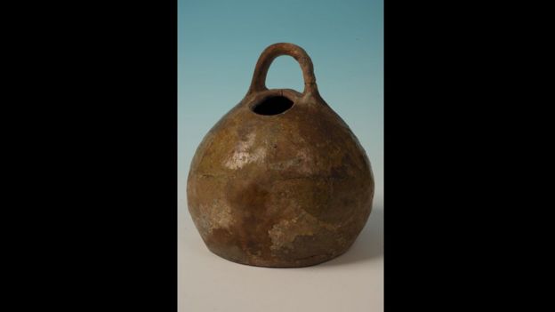 Scotland's historic artefacts go online - BBC News