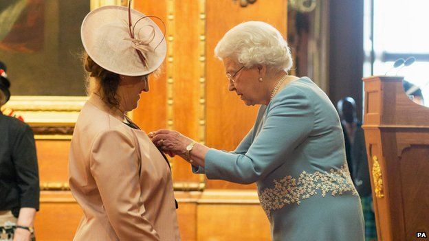 Queen appoints flood support worker MBE - BBC News