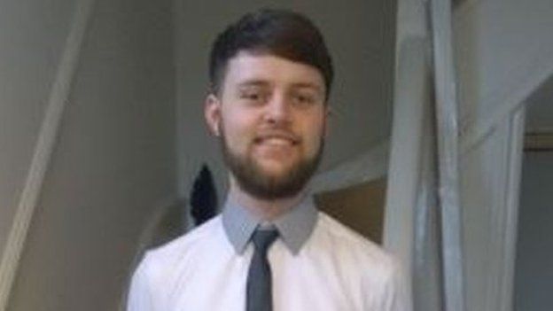 Conner Marshall: Family pay tribute to 'brave young man' - BBC News