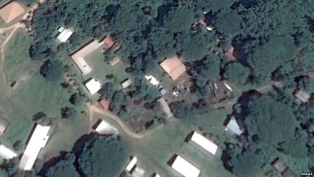 Vanuatu cyclone: Devastation mapped - BBC News