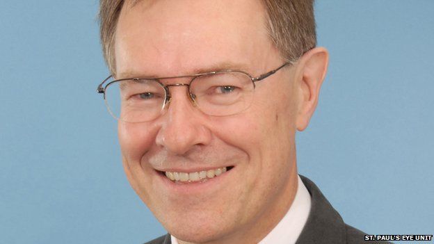 Liverpool's St Paul's Eye Unit given freedom of city - BBC News