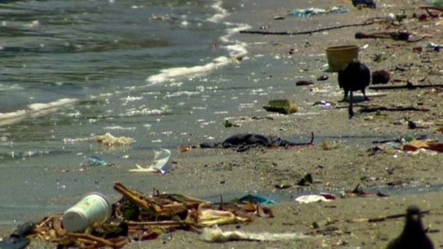Rio losing its battle to clean up waterways for the Games - BBC News