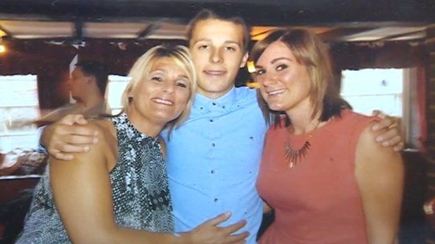 Van driver cleared of killing teenage cyclist in Kent - BBC News