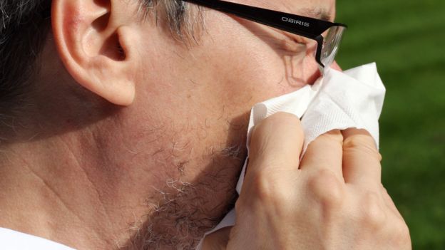 Carlisle sneezing attacks: Suspect 'caught on CCTV' - BBC News