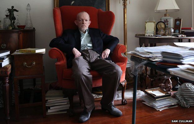 America's most generous con artist - BBC News