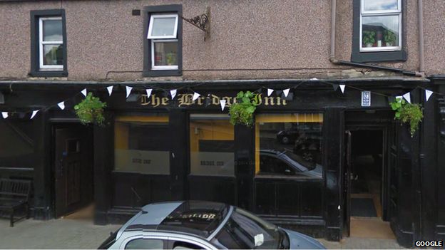 Former TA soldier attacked stranger in Galashiels pub - BBC News