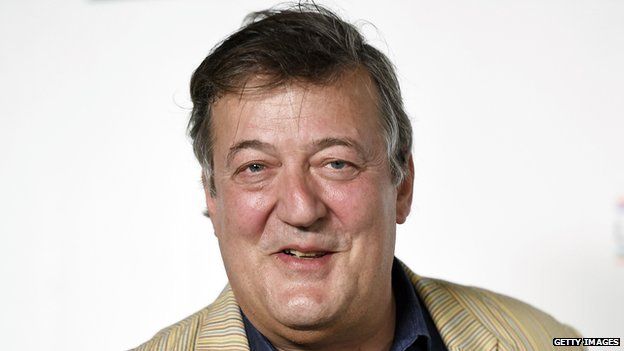 Stephen Fry claims to have been 'hounded off' Instagram - BBC News