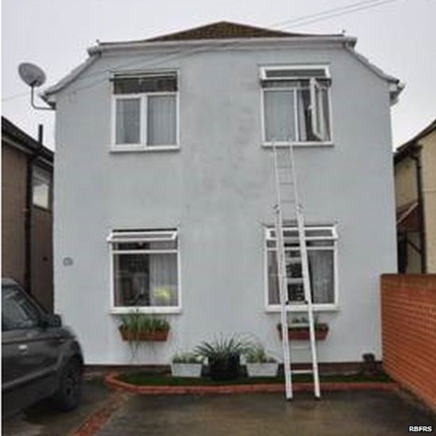 Slough house fire pair rescued after becoming trapped - BBC News