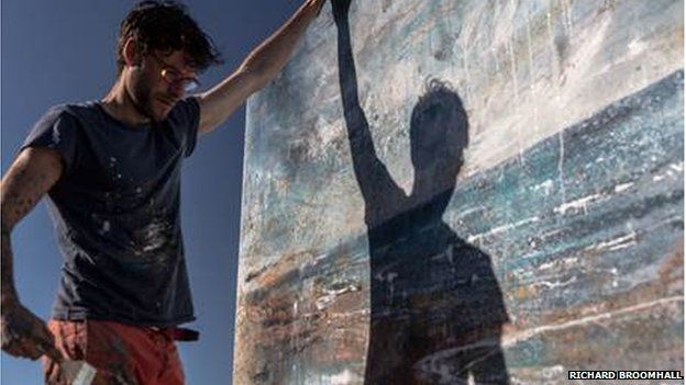 Unique art exhibition unveiled on Anglesey - BBC News