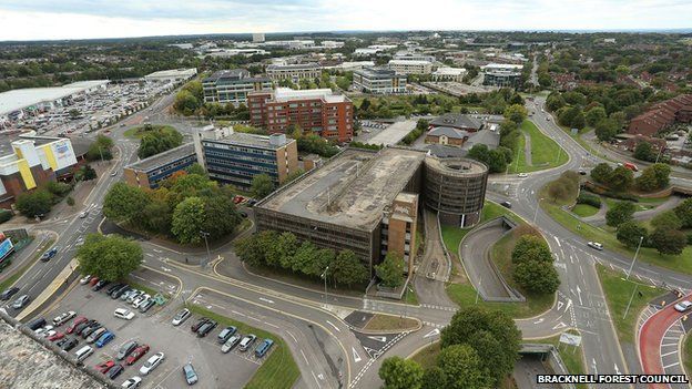 Bracknell new town centre construction begins - BBC News