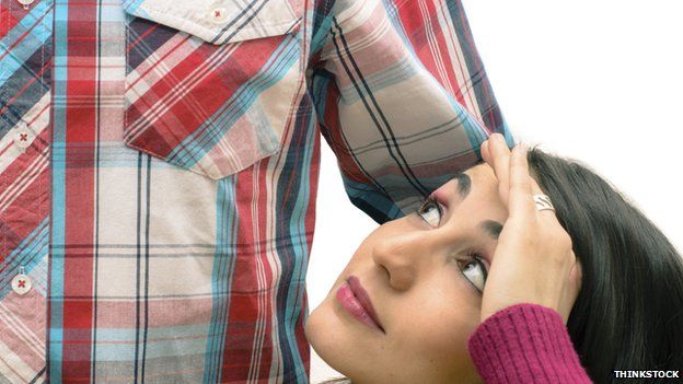 Short people's 'DNA linked to increased heart risk' - BBC News