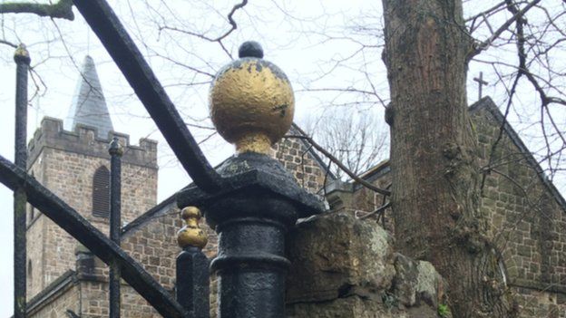 Pontypool Museum to mark Waterloo's 200th anniversary - BBC News