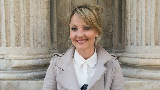 Malta bird hunting vote: Tradition and conservation clash - BBC News