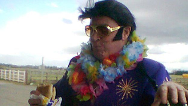 Elvis impersonators in world record bid in Antrim - BBC News