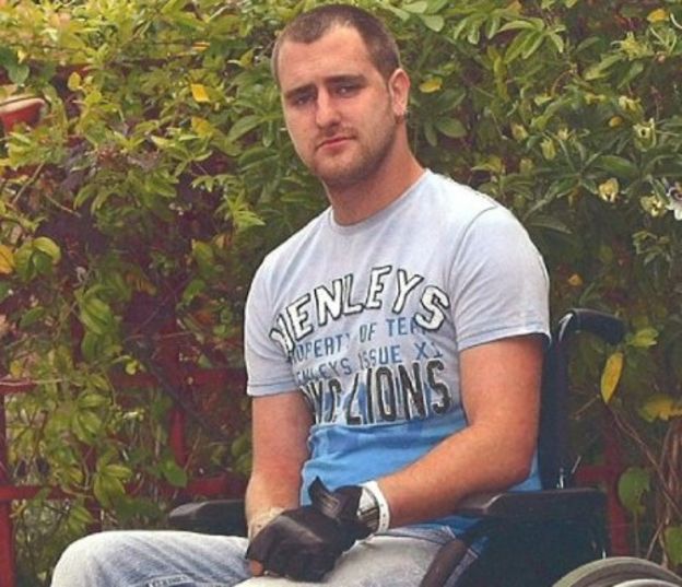 Isle of Wight brain-damaged man gets NHS seven-figure payout - BBC News