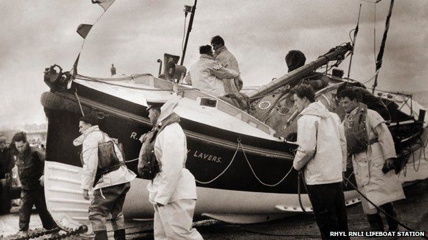 Dunkirk evacuation: Lucy Lavers lifeboat restored ahead of 75th ...