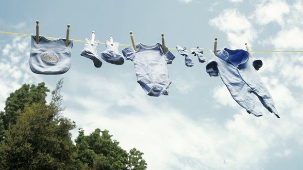 Pregnant at 65: Miracle of medicine - BBC News