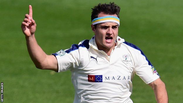 County Championship: Jack Brooks burst sets up Tykes win - BBC Sport