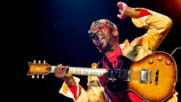 Waistcoat tribute to Wickerman founder Jamie Gilroy - BBC News