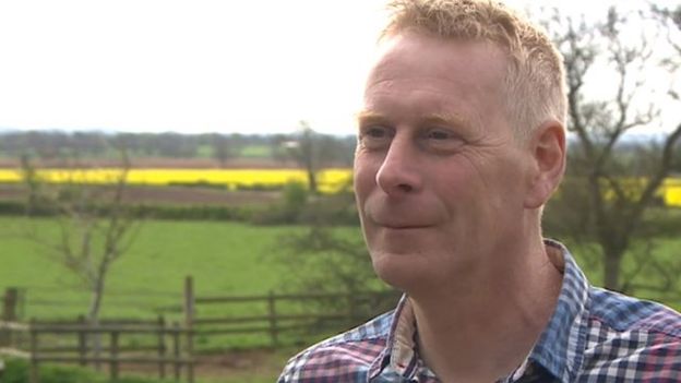 World War One medal lost for 45 years found on eBay - BBC News