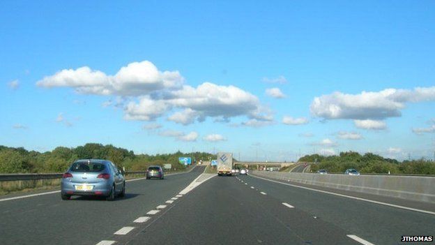 Men killed in M18 motorway lorry smash are named - BBC News