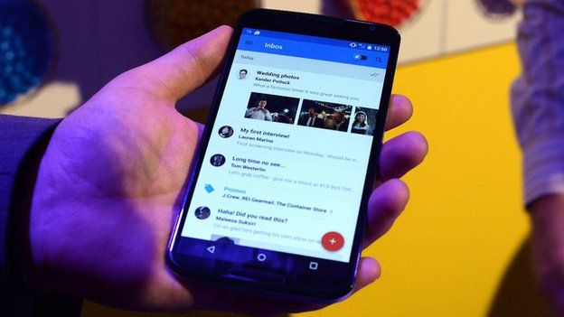 Google launches Project Fi mobile phone network - BBC News