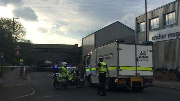 World War Two bombs found at city building site - BBC News