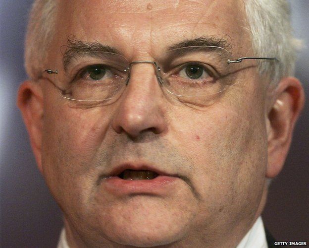 When is a boom not a boom? - BBC News